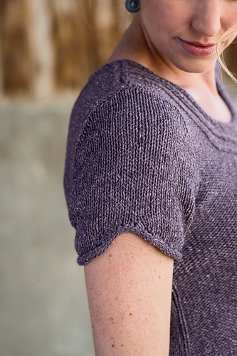 Ravelry: Kayleen Pullover pattern by Cassie Castillo