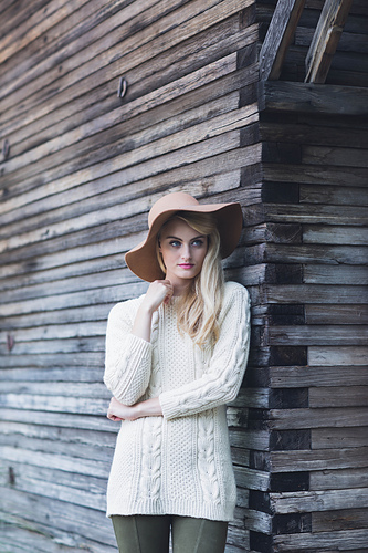 Ravelry: Inverness Sweater pattern by Linda Marveng