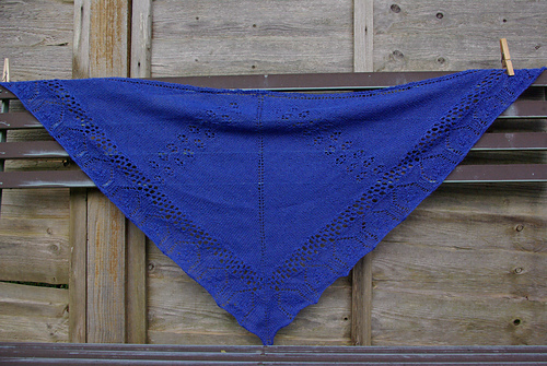 Ravelry: Cat Walk Shawl pattern by Miranda