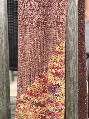 Ravelry: Fissure pattern by Joanne Seiff