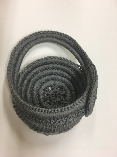 Ravelry: Small Hanging Basket pattern by Heather Crouch