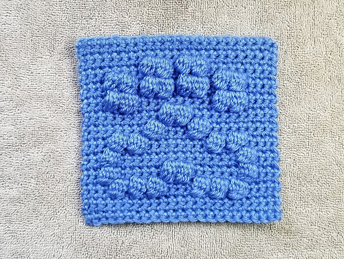Ravelry: Paw Print Bobble Afghan Square pattern by Michele Webb