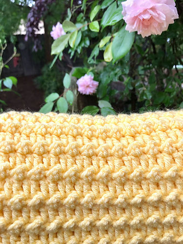 Ravelry: All Thumbs Lap Blanket pattern by Alice's Embrace