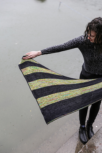 Ravelry: Four of Knives pattern by Jess Knowles