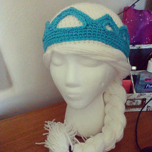 Ravelry: Snow Queen Hat with Crown pattern by creative crochet products