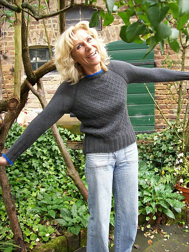 Ravelry: Louvre pattern by Hinterm Stein