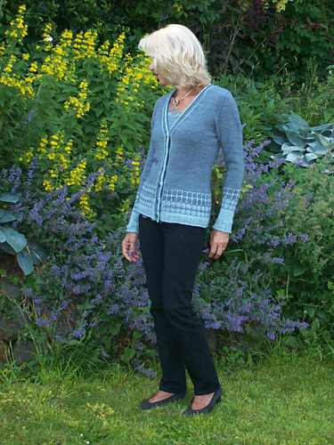 Ravelry: Karo pattern by Hinterm Stein