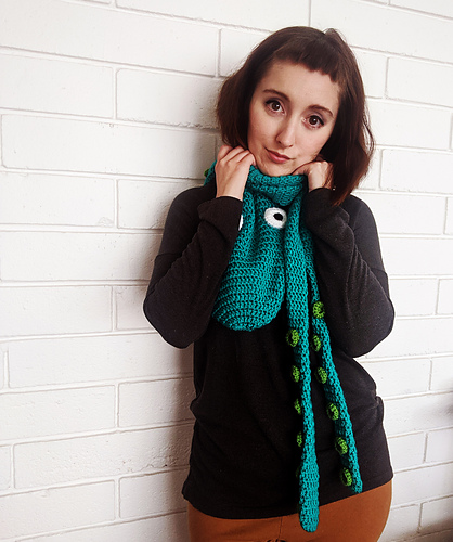 Ravelry: epic octopus scarf with tentacles pattern by Hello Happy