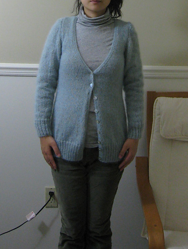 Ravelry: deep V long cardigan pattern by naganasu