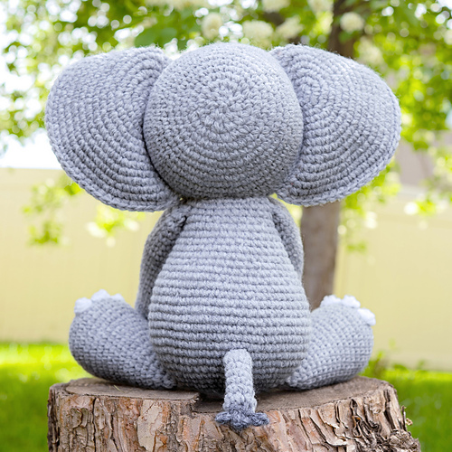 Ravelry: Esther the Elephant pattern by Jess Huff
