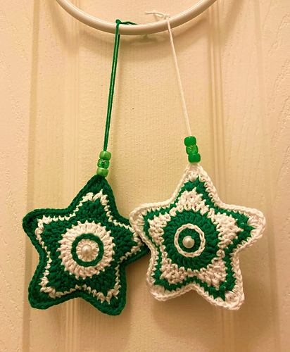 Ravelry: Christmas star bauble I pattern by Hila Lifshitz