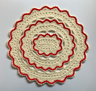 Ravelry: Oval placemat pattern by Hila Lifshitz