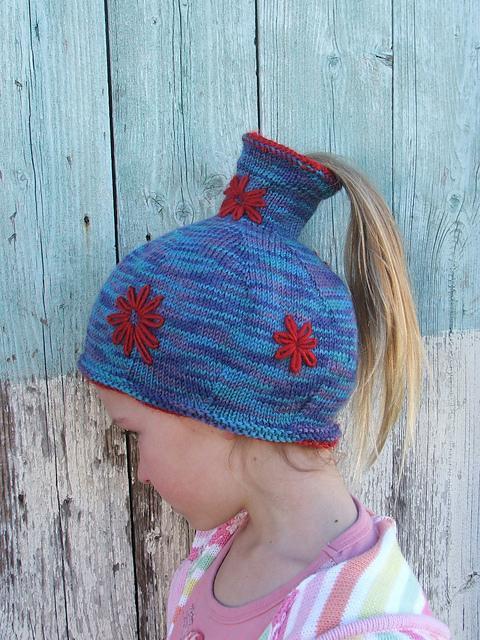 Ravelry: Pony Tail Popper pattern by Hilary Windsor