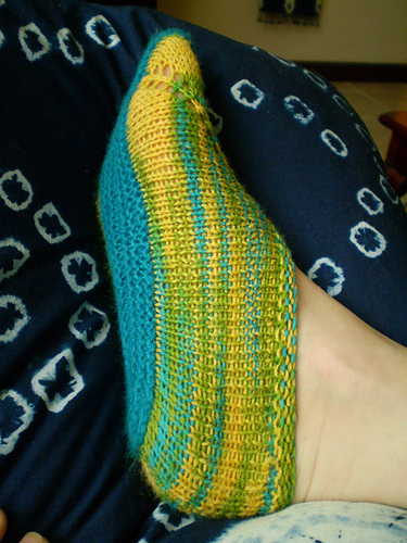 Ravelry: Dzonba - The Himalayan Slipper pattern by Tracy Hudson