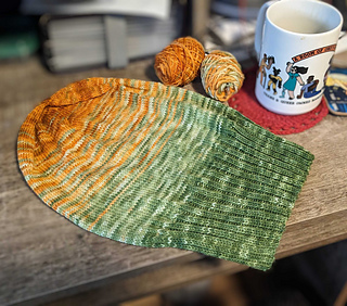 Ravelry: hobbular's Faded Sockhead