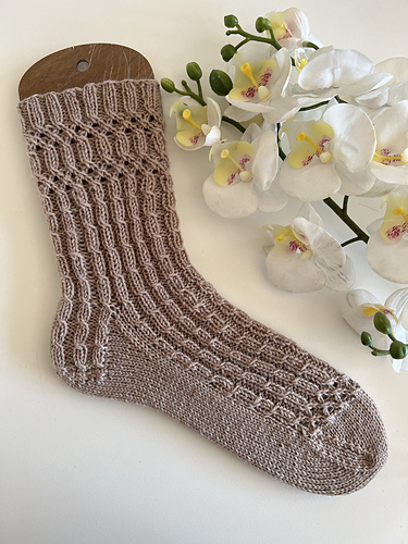 Ravelry: Sona pattern by Joanna Ignatius