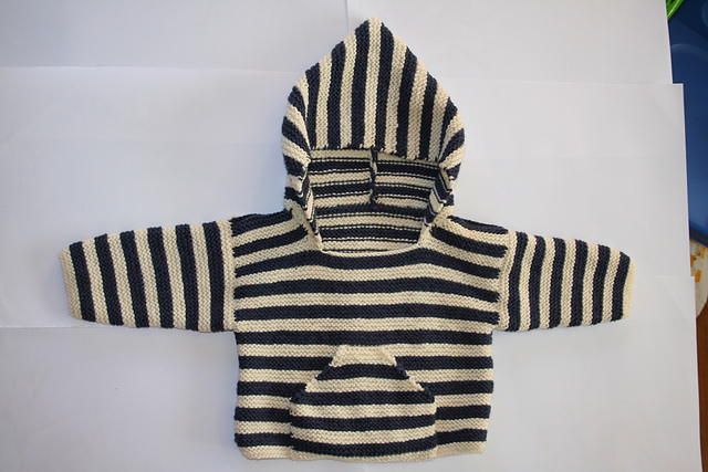 Ravelry: Kangaroo-Pouch Sweatshirt pattern by Cathy Payson