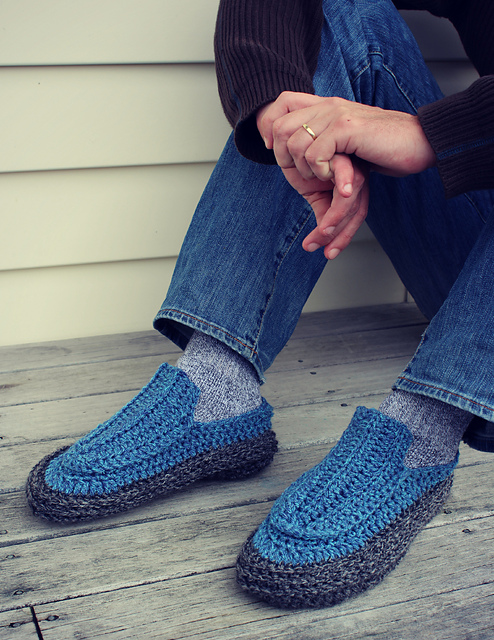 Ravelry: Papa's Loafers pattern by Lisa van Klaveren