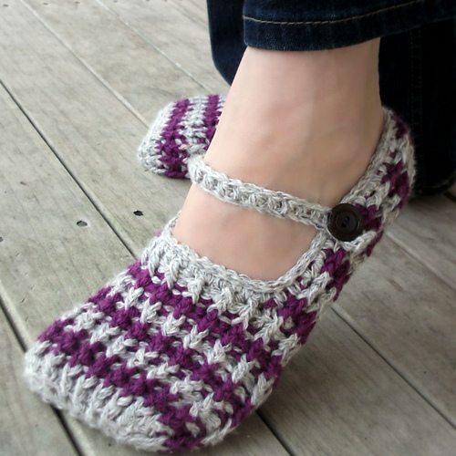 Ravelry: Stripy Ribbed Slippers pattern by Lisa van Klaveren