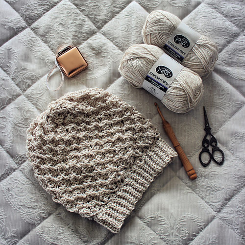 Ravelry: Knit-Look C2C Slouch Hat pattern by Lisa van Klaveren