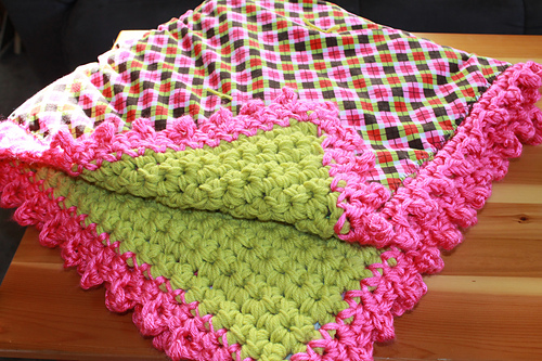 Ravelry: Reversible Baby Blanket pattern by Sheila Zachariae