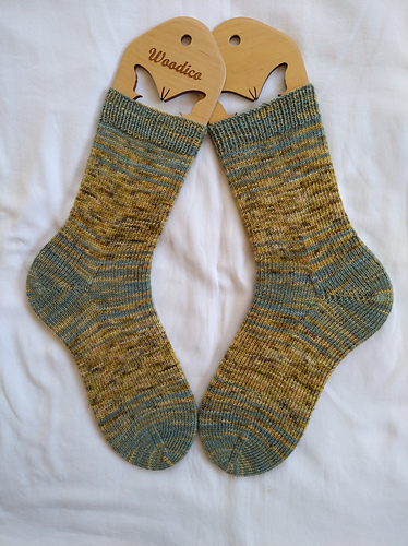 Ravelry: Friendship Socks pattern by Holly Isaac