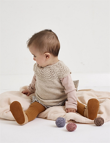 Ravelry: Peacock Baby Top pattern by LE KNIT by Lene Holme Samsøe