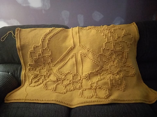 Ravelry: 295 Peace Symbol pattern by Nancy Liggins