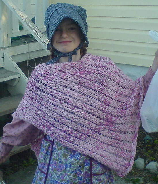 Ravelry: Drop-Stich Poncho - Loom Knit pattern by Laura Campion