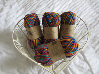 Ravelry: Knitting Essentials Streamers DK