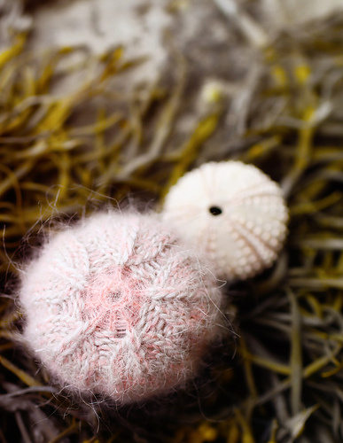 Ravelry: Oddities pattern by Hunter Hammersen