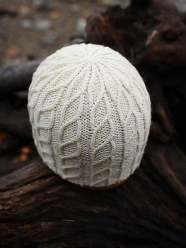 Ravelry: Spicule pattern by Hunter Hammersen