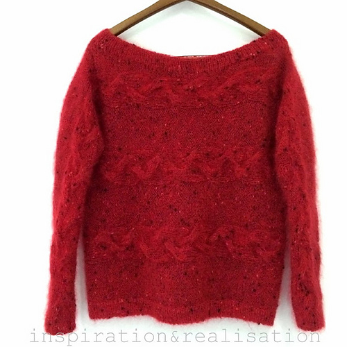 Ravelry: wrist-to-wrist horizontal cable pattern by Donatella Mestriner