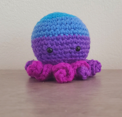 Ravelry: iamtheyarnchik's Squid army (octopus)