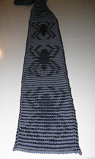 Ravelry: icanhasyarn's Spider shadow scarf