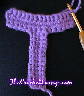 Ravelry: Block Capital Letter T pattern by "e" Lee