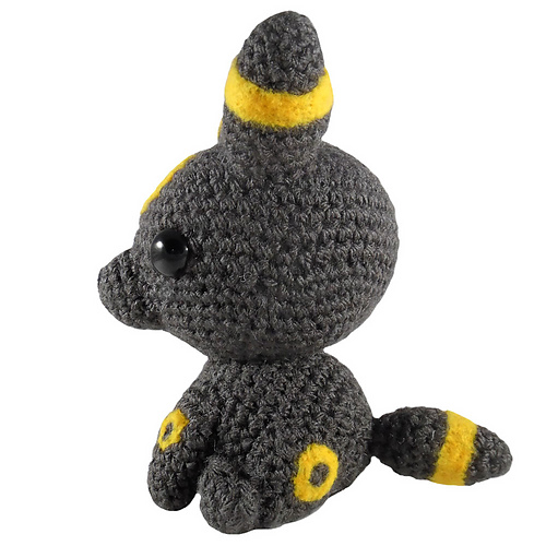 Ravelry: Pokemon: Umbreon pattern by i crochet things