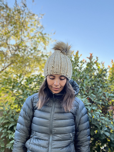 Ravelry: Sun Valley Beanie pattern by Shalea Taysom