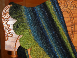 Ravelry: idratherknit's cedar leaf shawlette