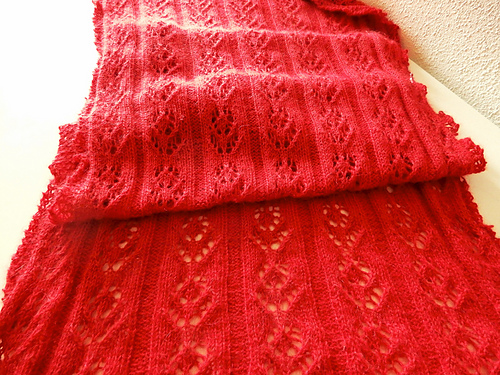 Ravelry: Poppy Scarf pattern by Iglinz Crafts