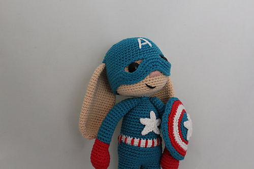 Ravelry: Captain America Bunny pattern by ilknur Karaca