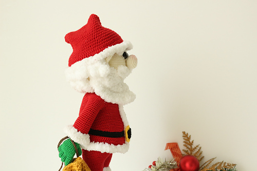 Ravelry: migurumi Santa Claus /Christmas /Crochet Santa/ pattern by ilknur Karaca