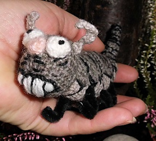 Ravelry: Die Steinlaus pattern by Ilona Zilling