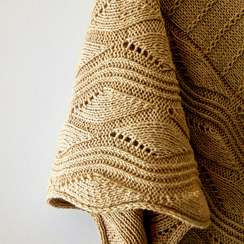 Ravelry: Kaapa Shawl pattern by Inese Sang