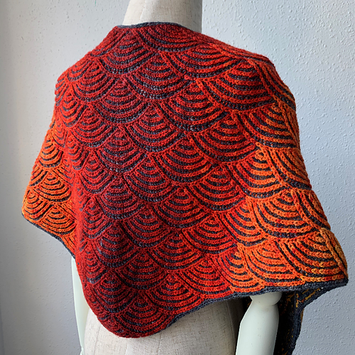 Ravelry: Uroko pattern by Cate Carter-Evans