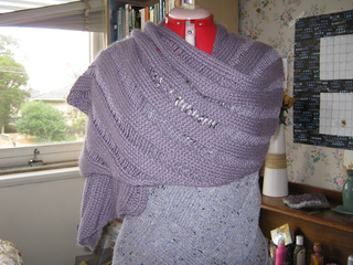 Ravelry: intheround's Clapotis - it's good stuff