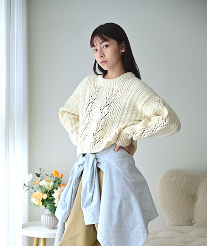 Ravelry: Nia Sweater pattern by Irene Lin