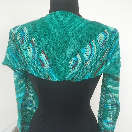 Ravelry: Peacock Shawl pattern by Iris Schreier