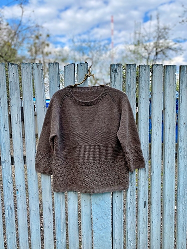 Ravelry: Structure top pattern by Anne B Hanssen