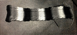 Ravelry: Silly Papa's Christmas Scarf pattern by Elizabeth Kramer